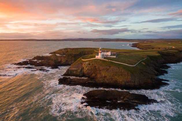 Inchydoney Beach: A Locals Guide (Parking + Stuff To Know)