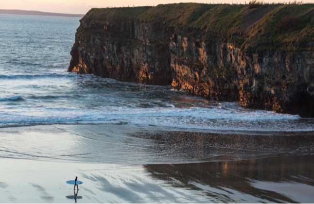 Surfing In Ireland: 13 Places In Ireland For WAVES + PINTS