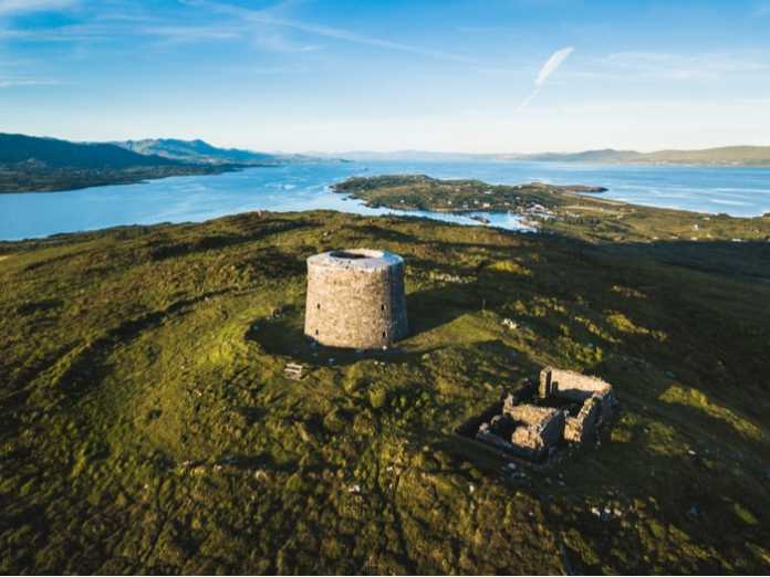 19 Walks In Cork Ye'll Love (Hikes, Forests + Coast Walks)