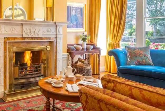 8 Places To Stay In Ennis For An Adventure In 2025