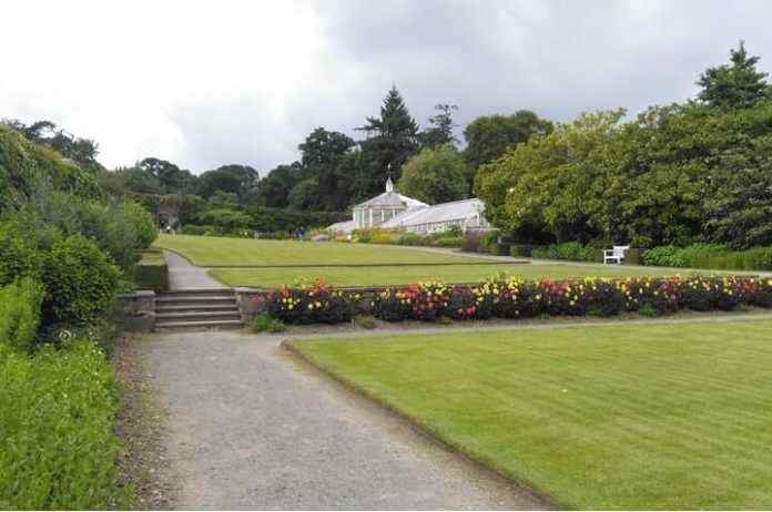 Mount Congreve Gardens: Walks, Tour + Visitor Info