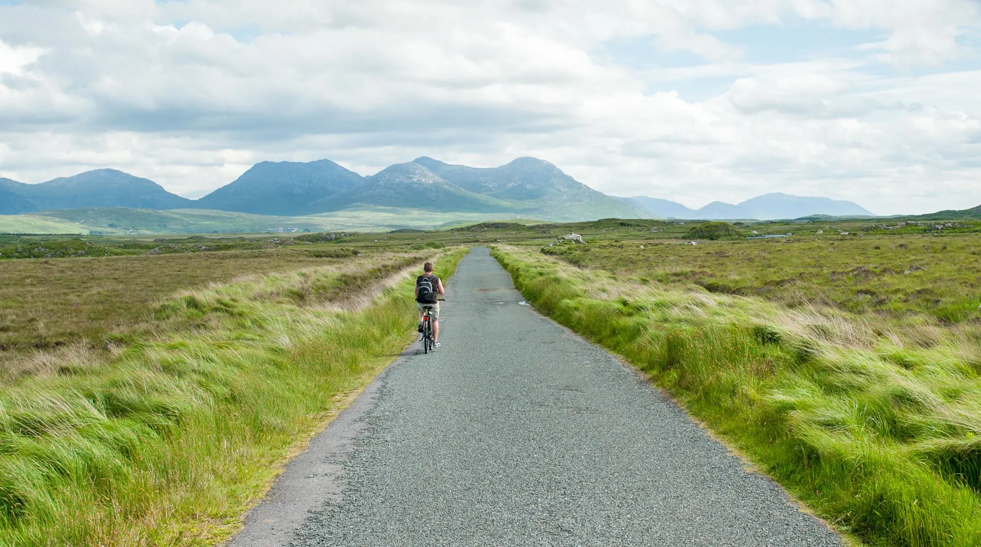 14 Best Things to do in Clifden (Includes Itinerary)